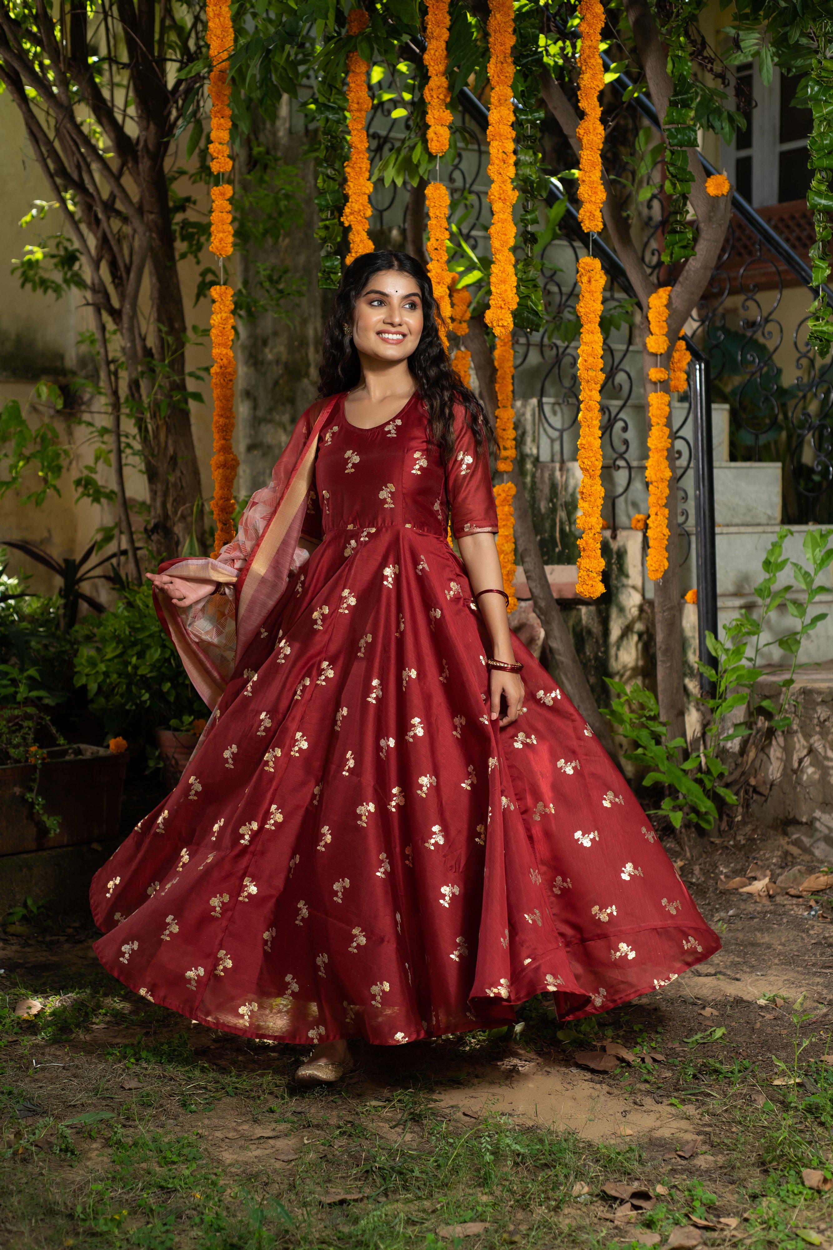 Jaya - Red – Tamara